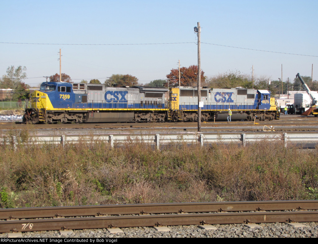 CSX 7359 and 8575